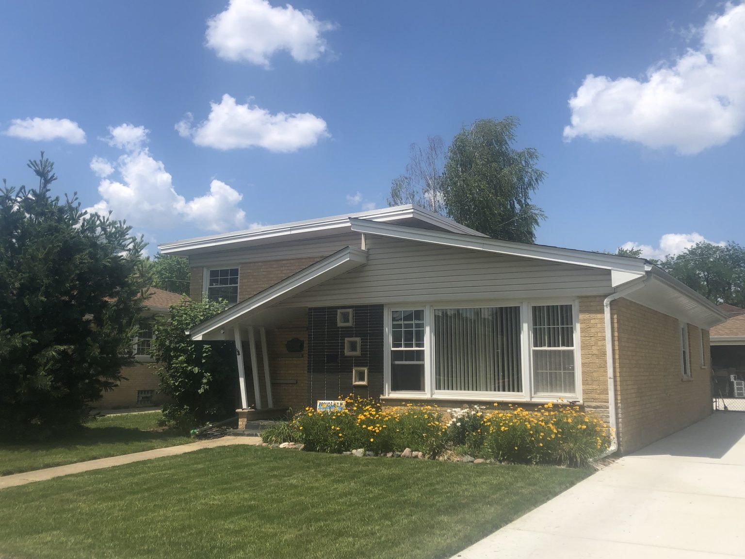 A Walk Between Today and Tomorrow | Dave Hoekstra